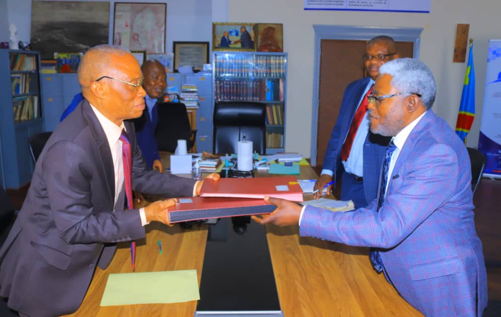 Partenariat Stratégique : L’Université de Kinshasa S’allie au Fonds ...